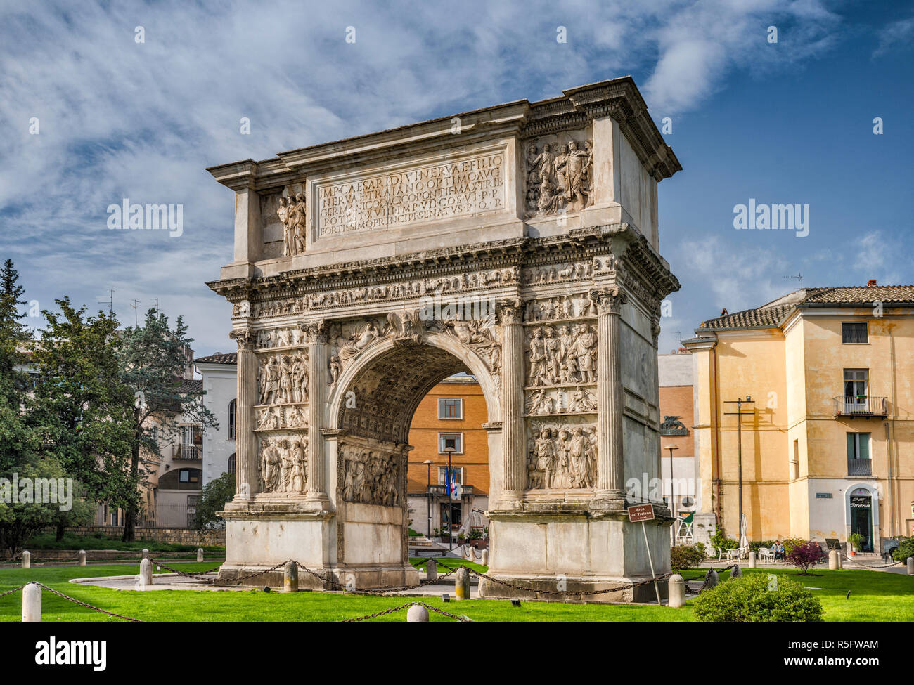 Arch Of Trajan Stockfotos & Arch Of Trajan Bilder - Alamy