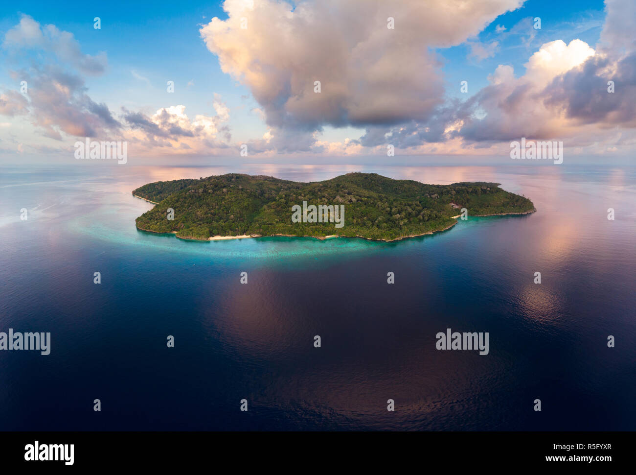 Banda Sea Stockfotos und -bilder Kaufen - Alamy