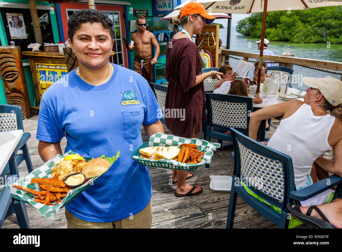 Gebratenes conch sandwich -Fotos und -Bildmaterial in hoher Auflösung ...