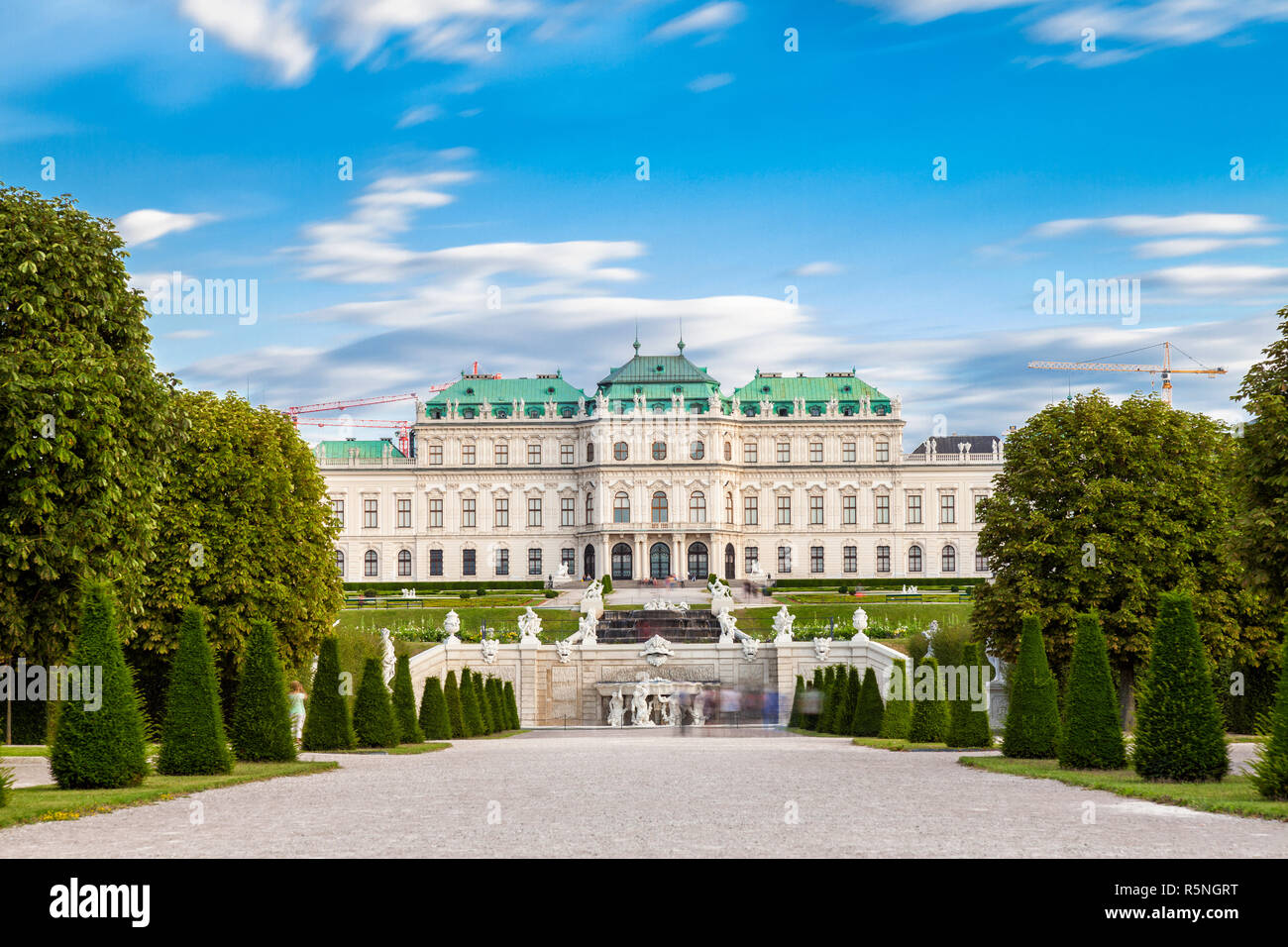 Ein brunnen im garten des belvedere palastes -Fotos und -Bildmaterial ...