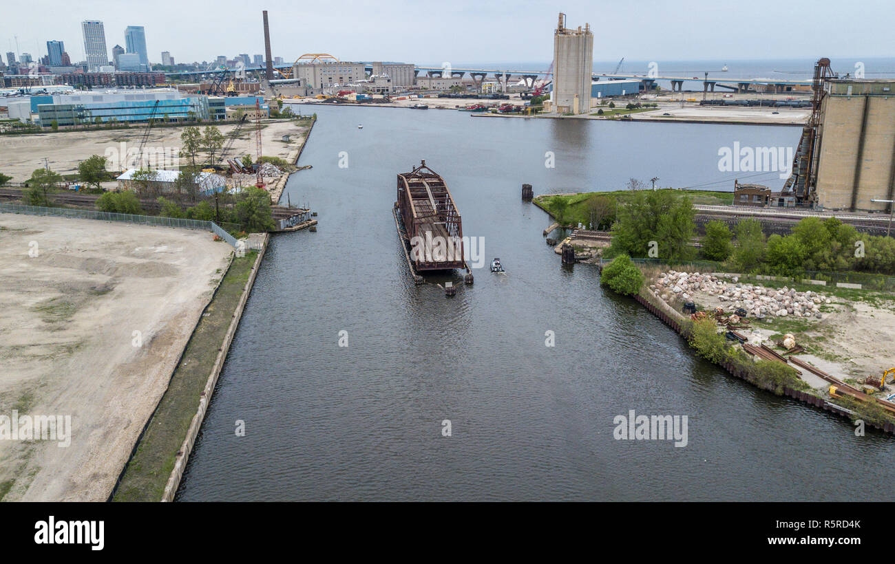 Kinnickinnic river milwaukee river -Fotos und -Bildmaterial in hoher ...