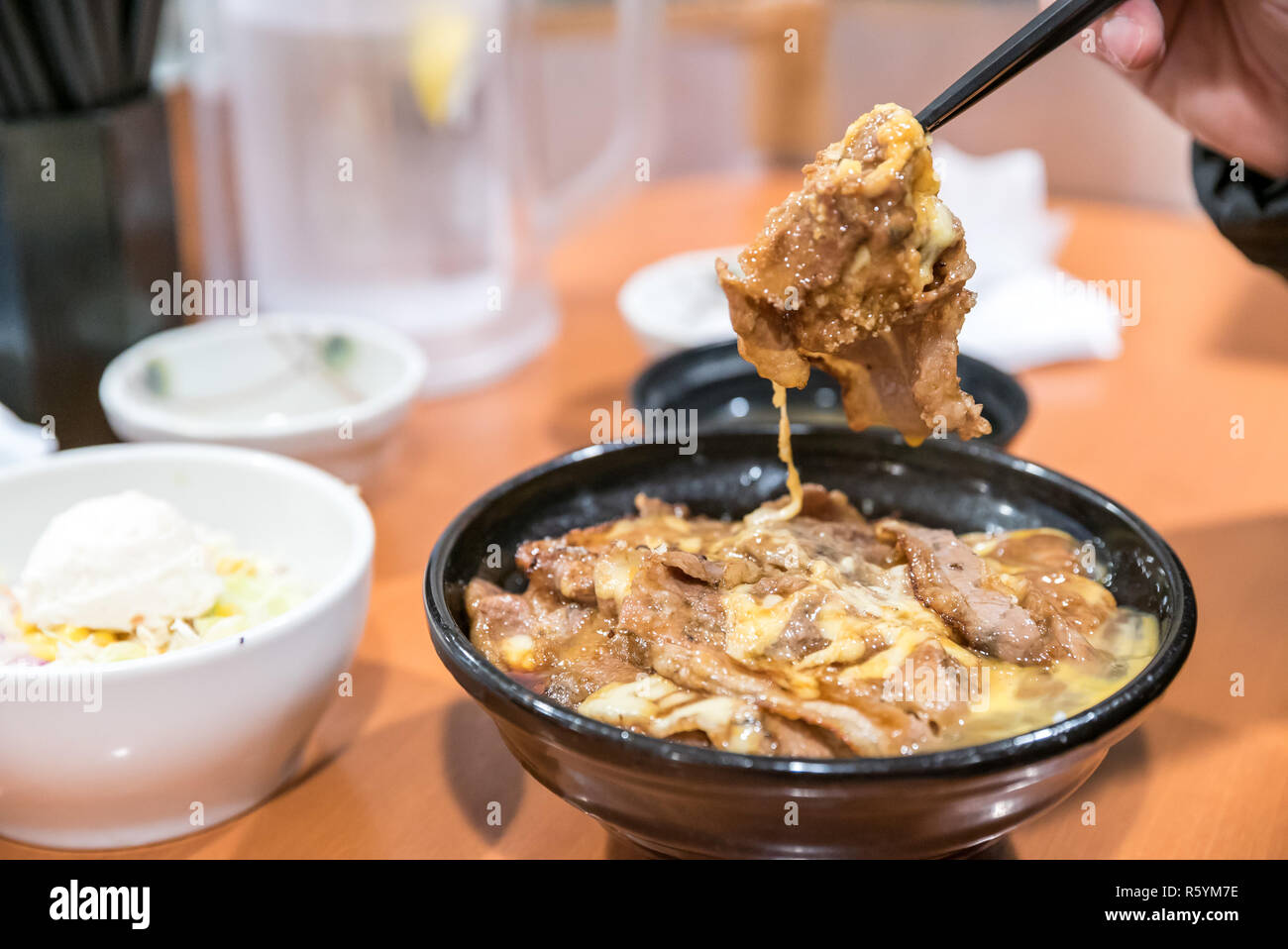 Yakiniku don -Fotos und -Bildmaterial in hoher Auflösung – Alamy
