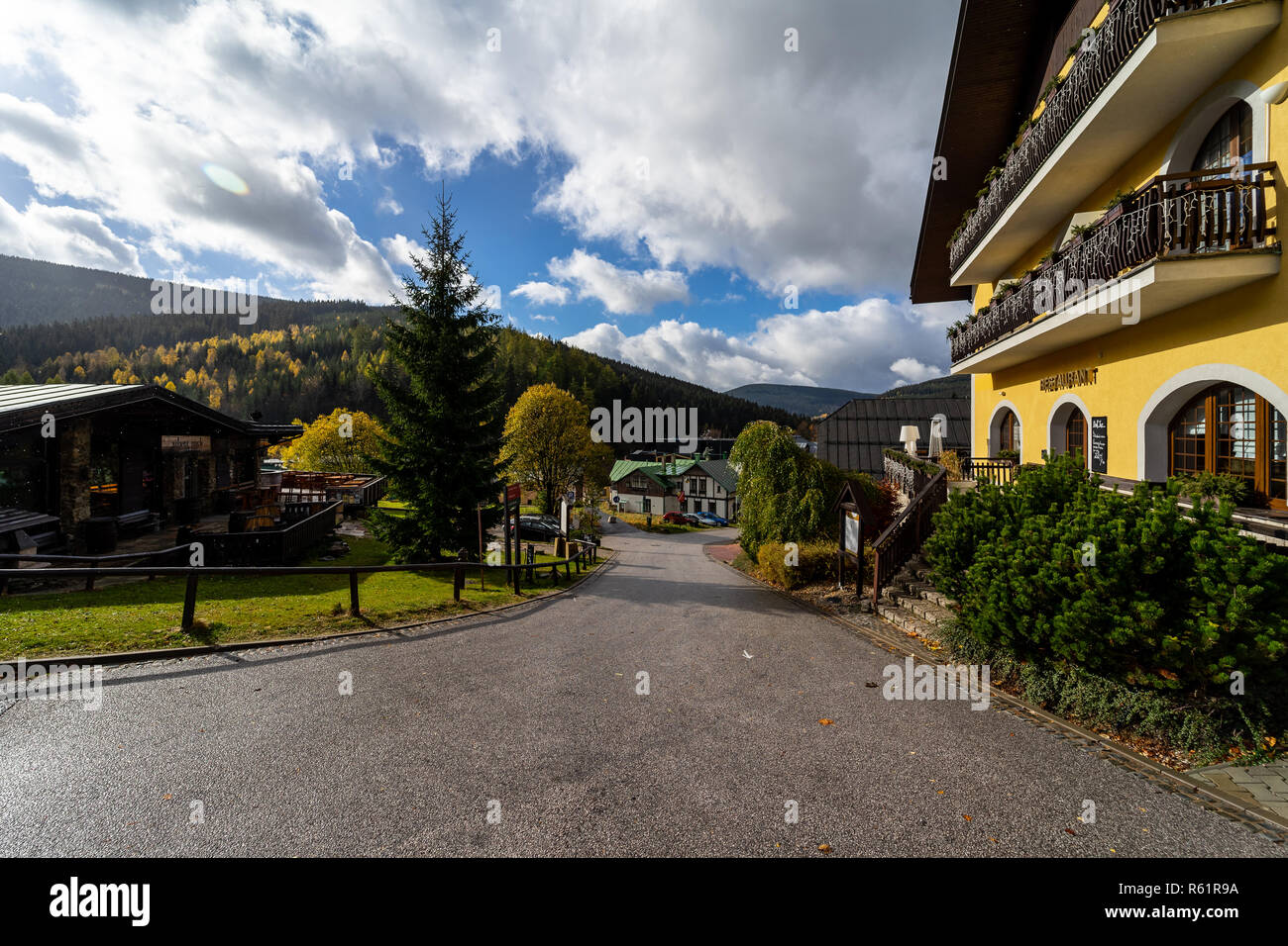 Spindler mlyn -Fotos und -Bildmaterial in hoher Auflösung – Alamy