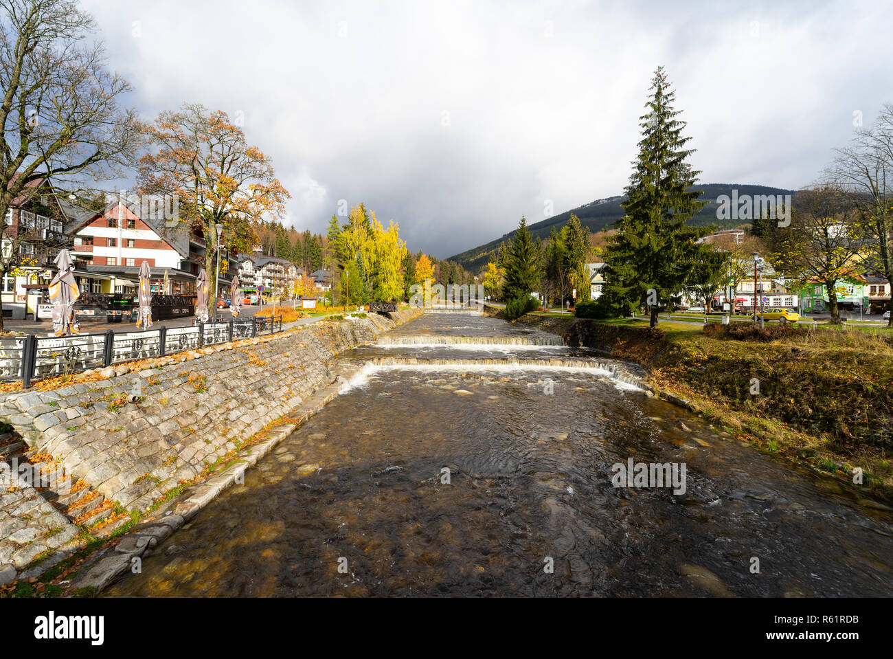 Spindler mlyn -Fotos und -Bildmaterial in hoher Auflösung – Alamy