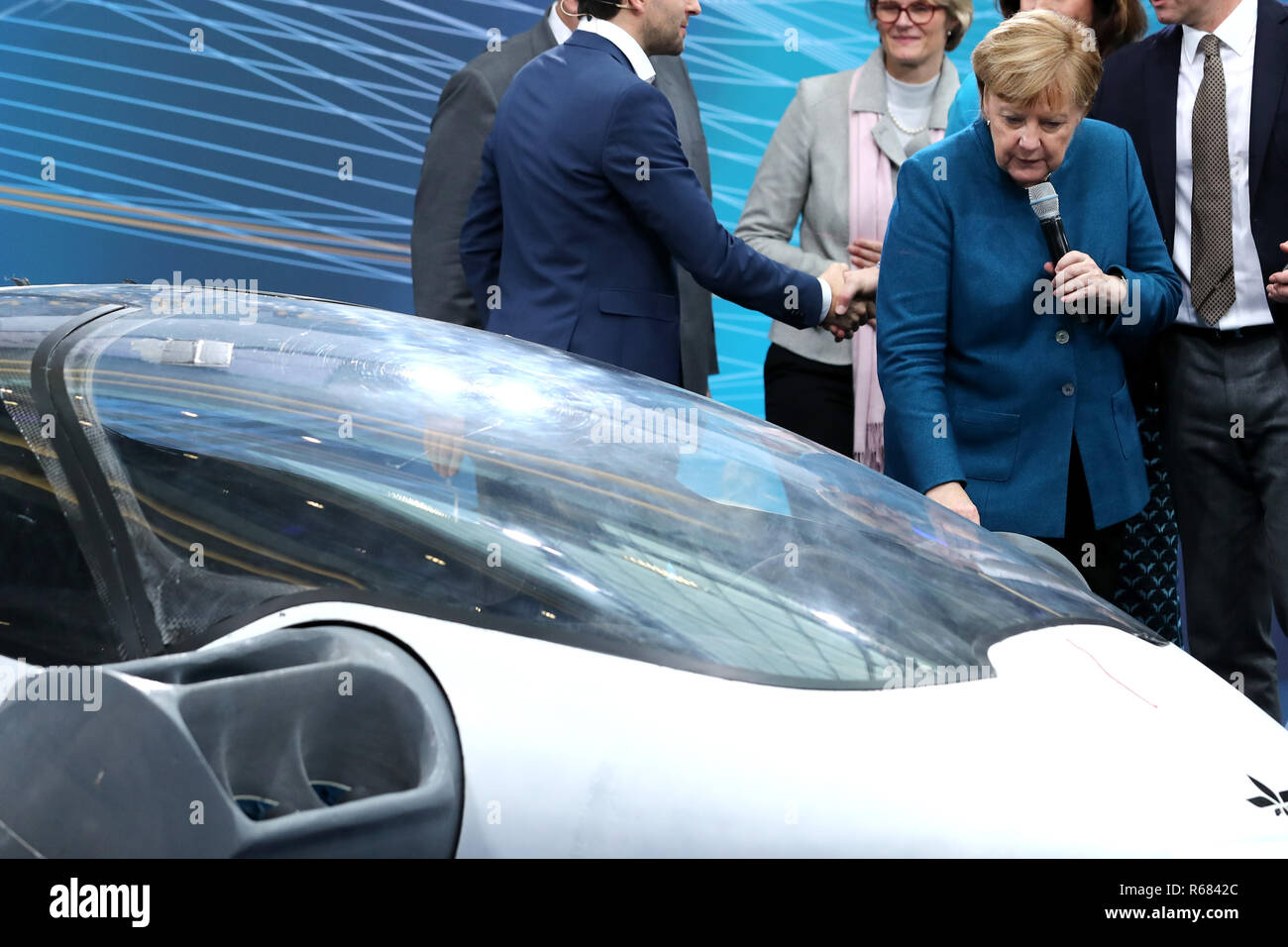 Nürnberg, Deutschland. 4. Dezember, 2018. Bundeskanzlerin Angela Merkel ...