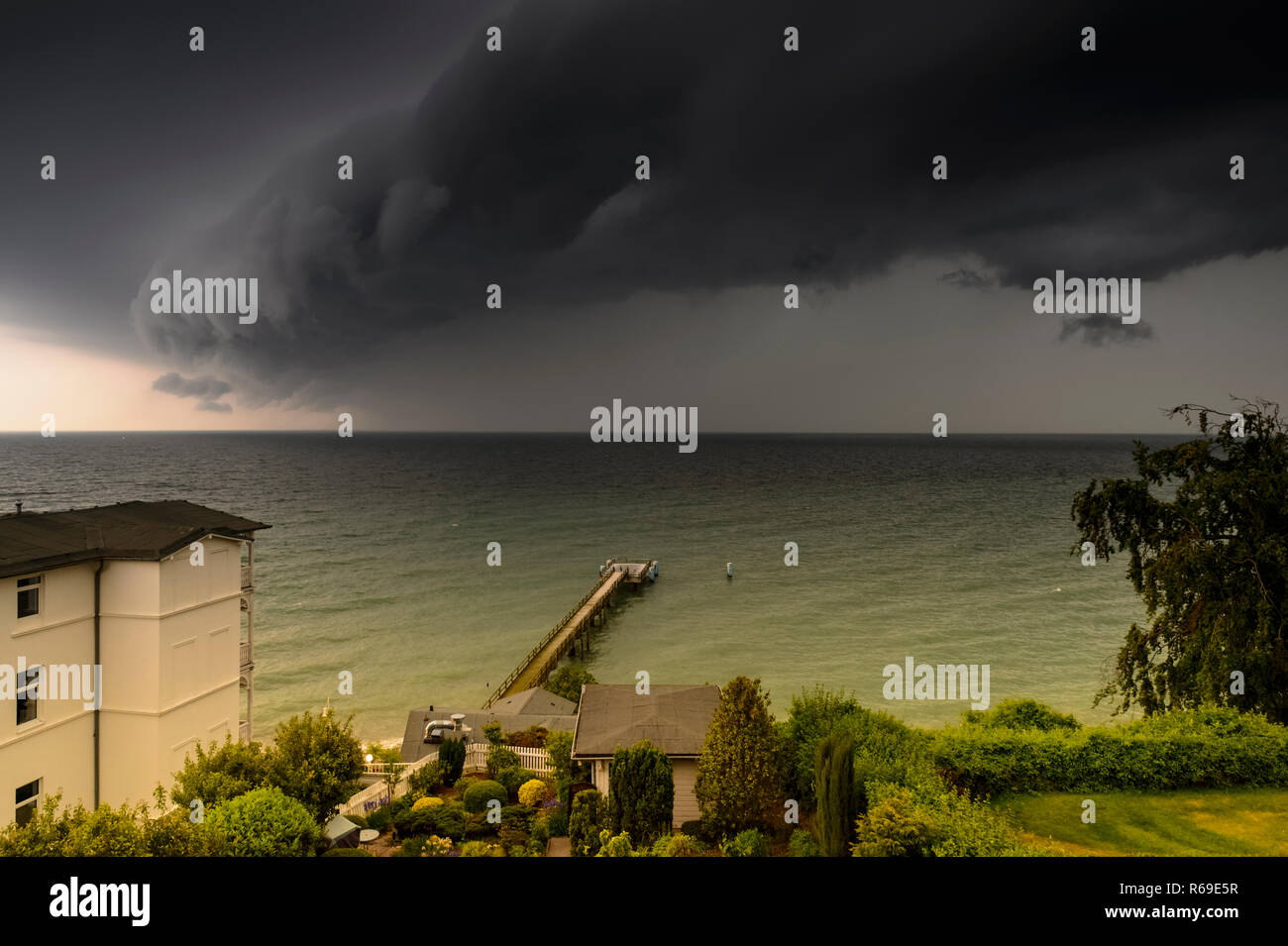 Ostseeinsel rugen -Fotos und -Bildmaterial in hoher Auflösung – Alamy