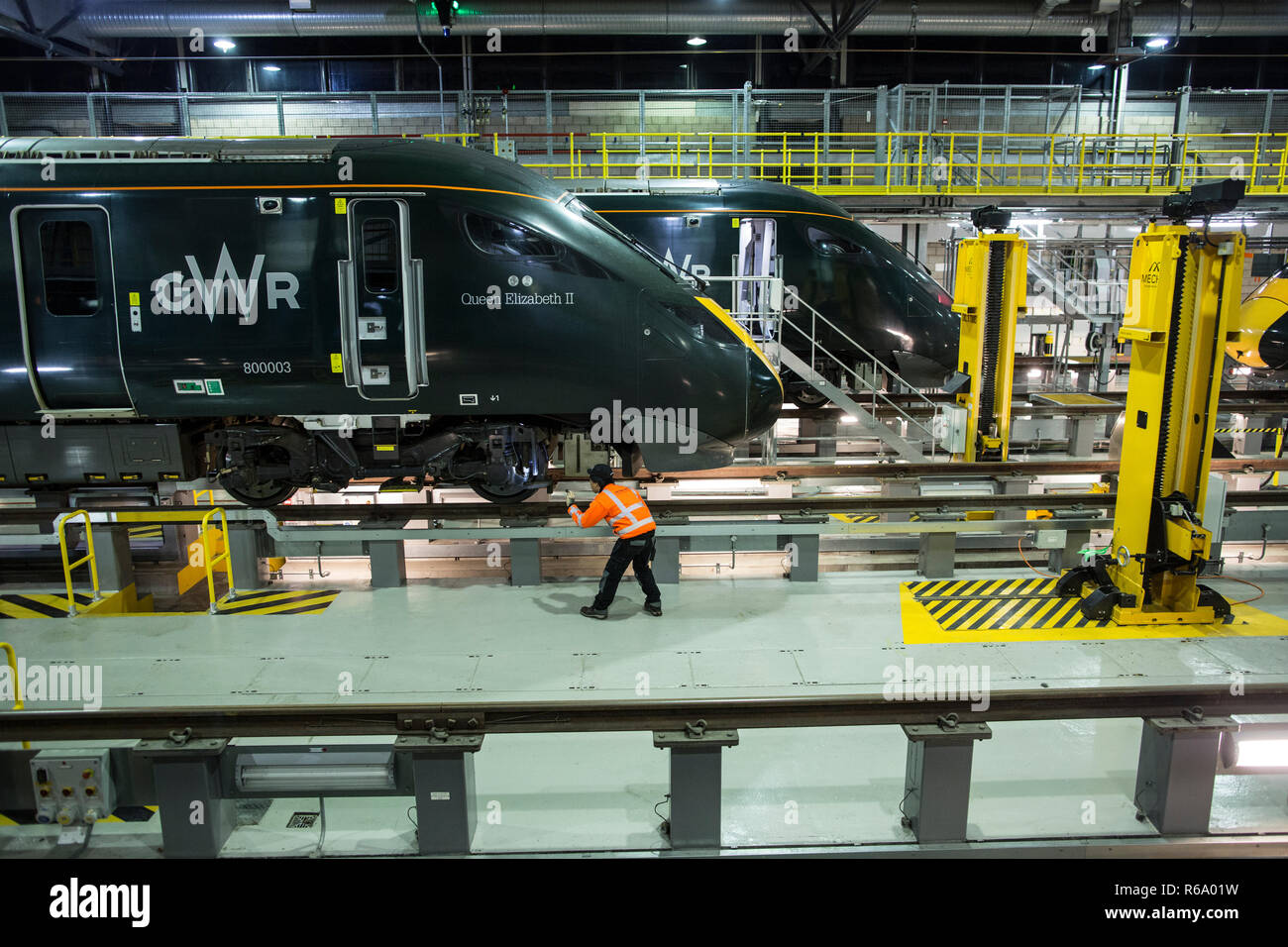 Hitachi super express -Fotos und -Bildmaterial in hoher Auflösung – Alamy