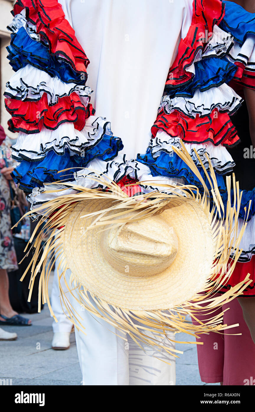 Color costume cuba cuban -Fotos und -Bildmaterial in hoher Auflösung ...