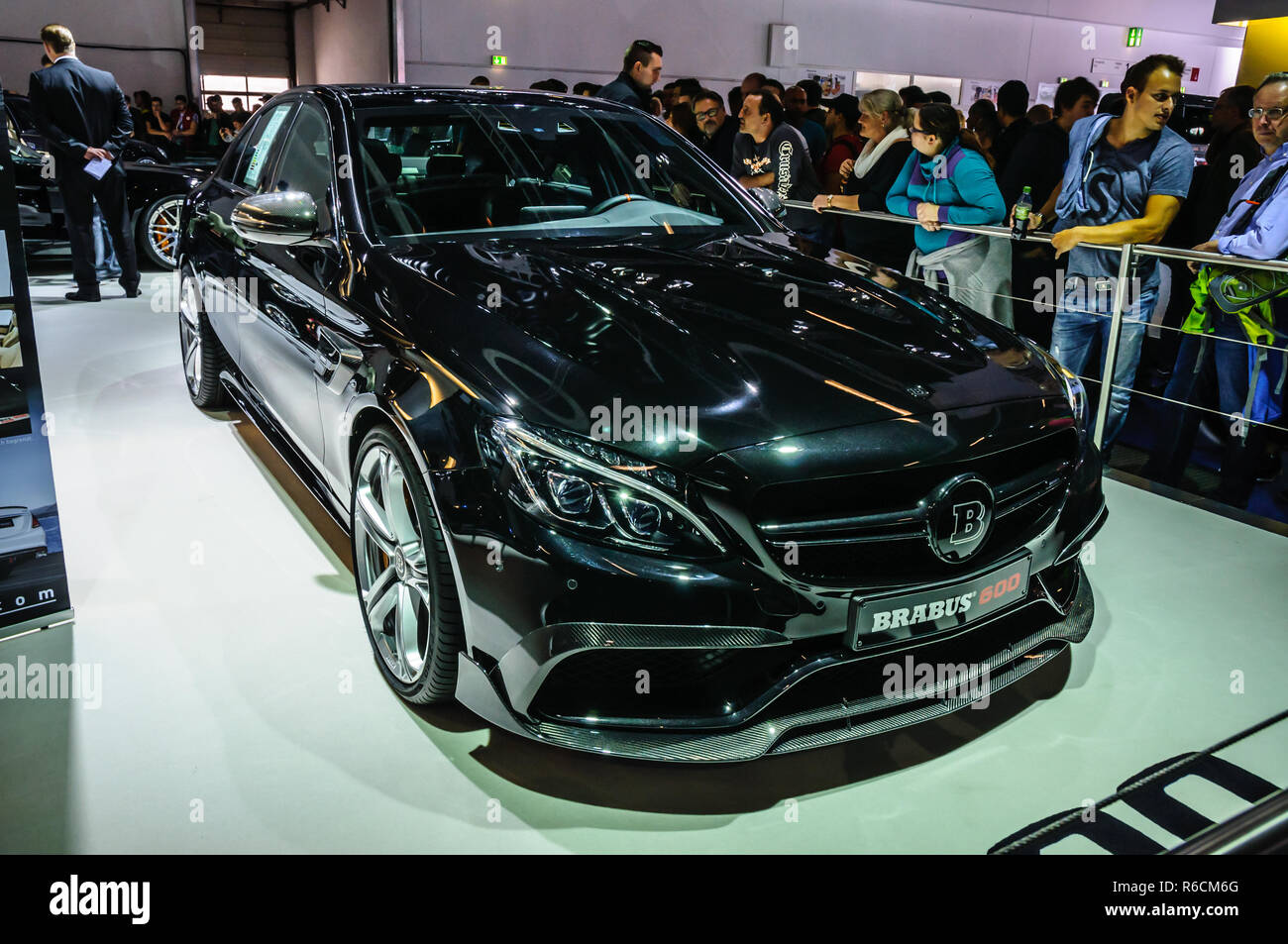 Mercedes amg gt brabus 600 -Fotos und -Bildmaterial in hoher Auflösung ...