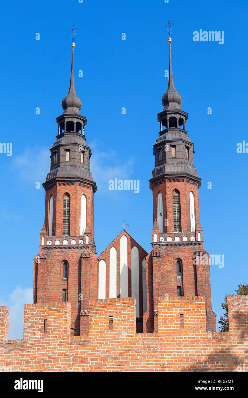Opole church -Fotos und -Bildmaterial in hoher Auflösung – Alamy