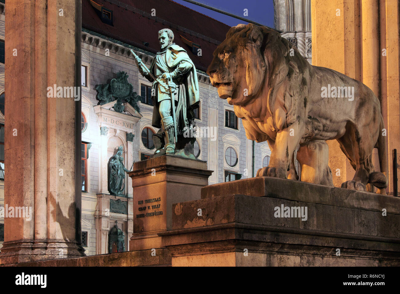 Statue tilly -Fotos und -Bildmaterial in hoher Auflösung – Alamy