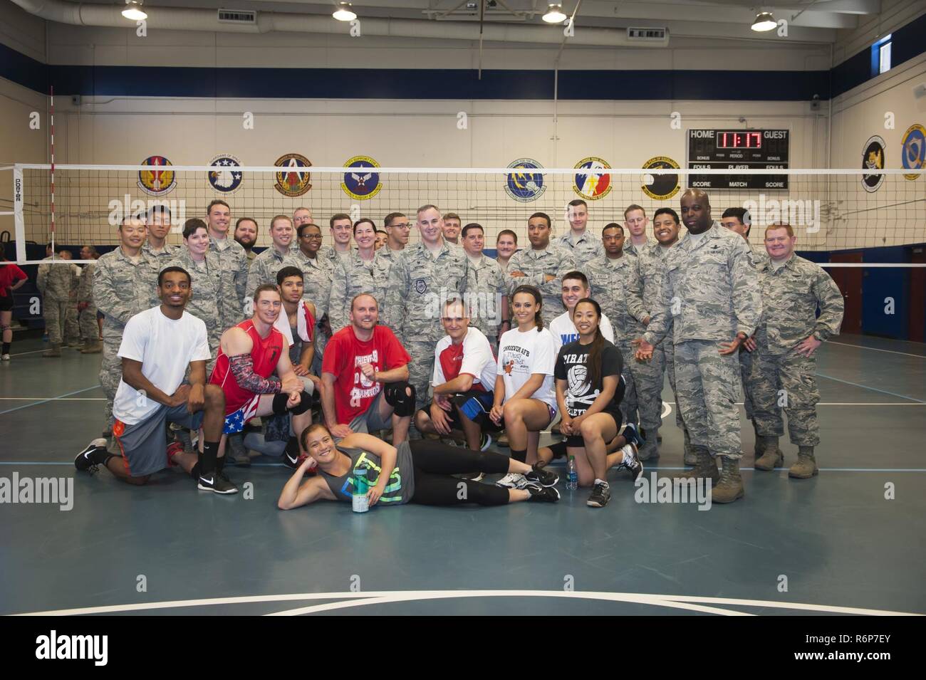 Intramuraler volleyball -Fotos und -Bildmaterial in hoher Auflösung – Alamy