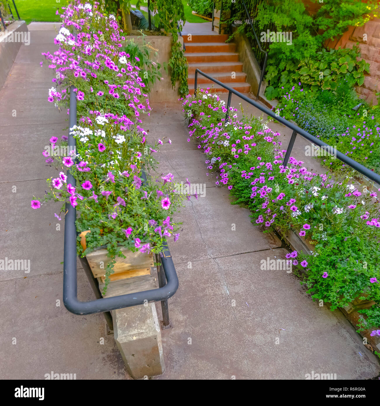 Rampe Treppen Stockfotos und -bilder Kaufen - Alamy