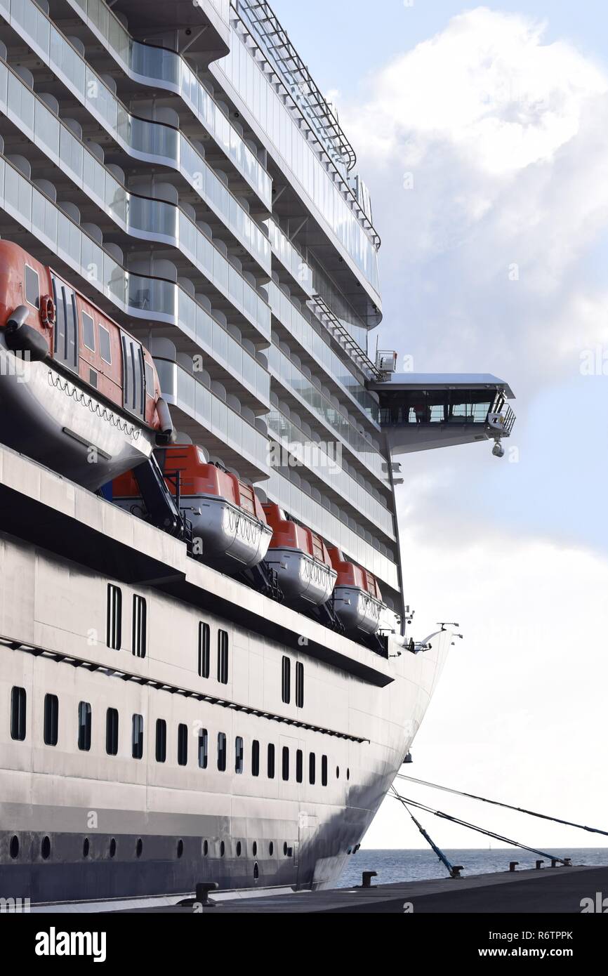 Backbord und steuerbord -Fotos und -Bildmaterial in hoher Auflösung – Alamy