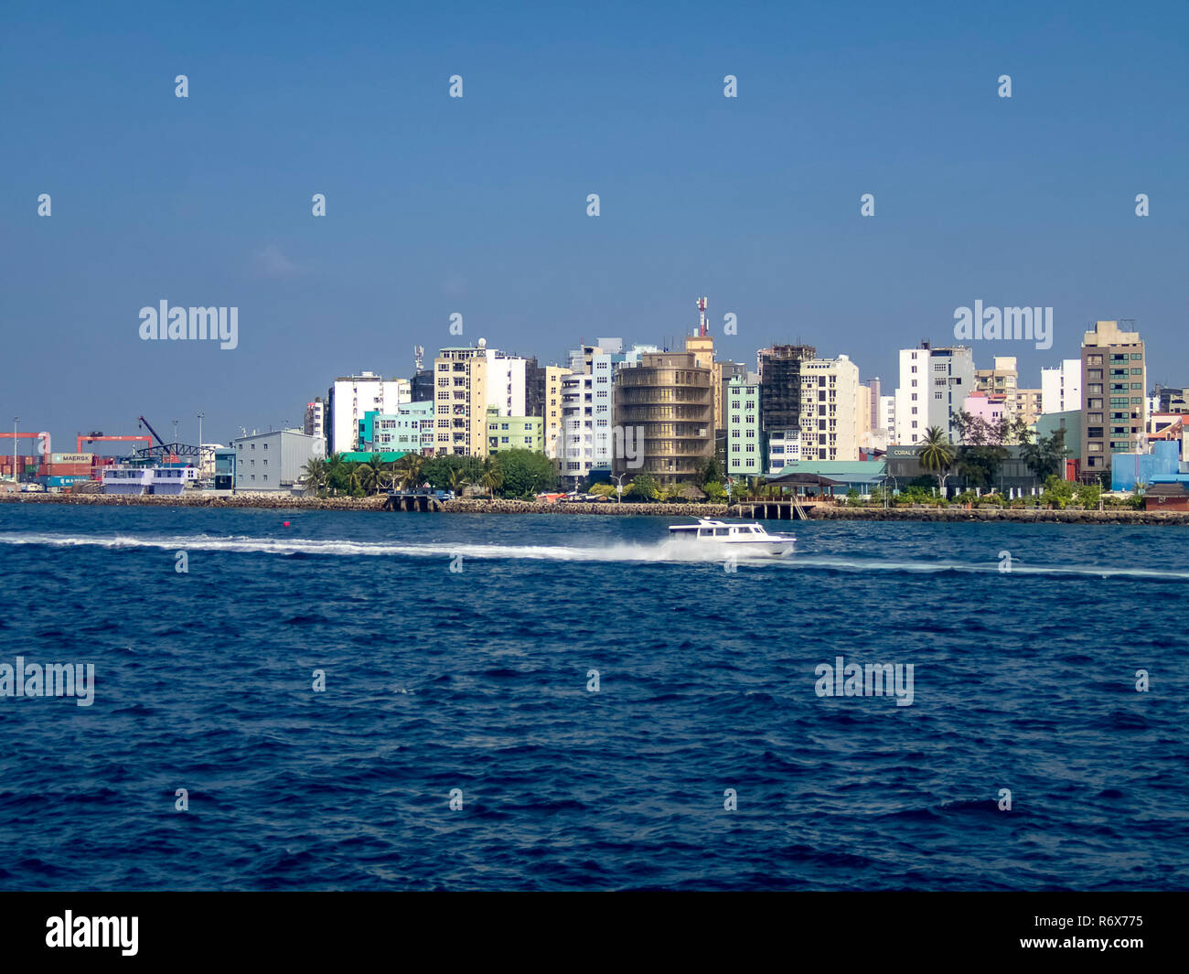 Malé maldives skyline -Fotos und -Bildmaterial in hoher Auflösung – Alamy