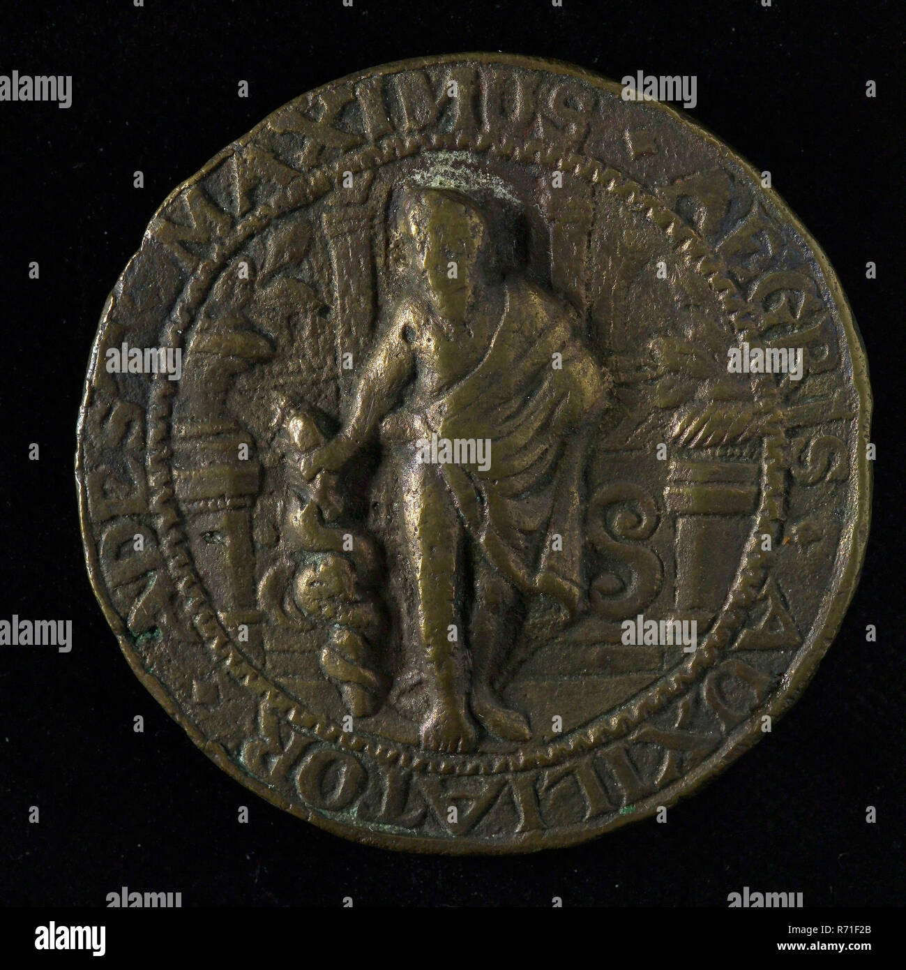 Maximus aegris auxiliator adest -Fotos und -Bildmaterial in hoher ...