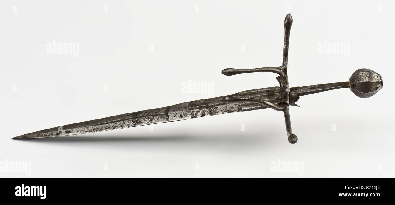 Dolch hängt -Fotos und -Bildmaterial in hoher Auflösung – Alamy