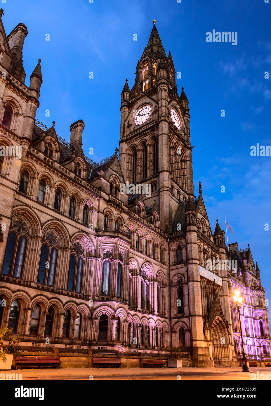 Manchester gothic -Fotos und -Bildmaterial in hoher Auflösung – Alamy