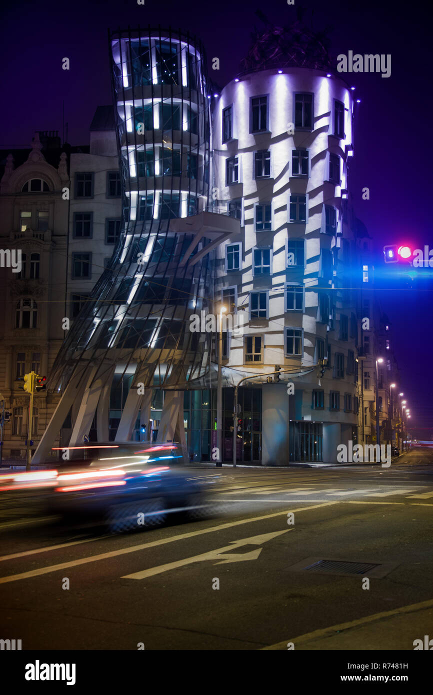 Prag, Tschechische Republik: Der Prager Tanz Haus der Architekten ...