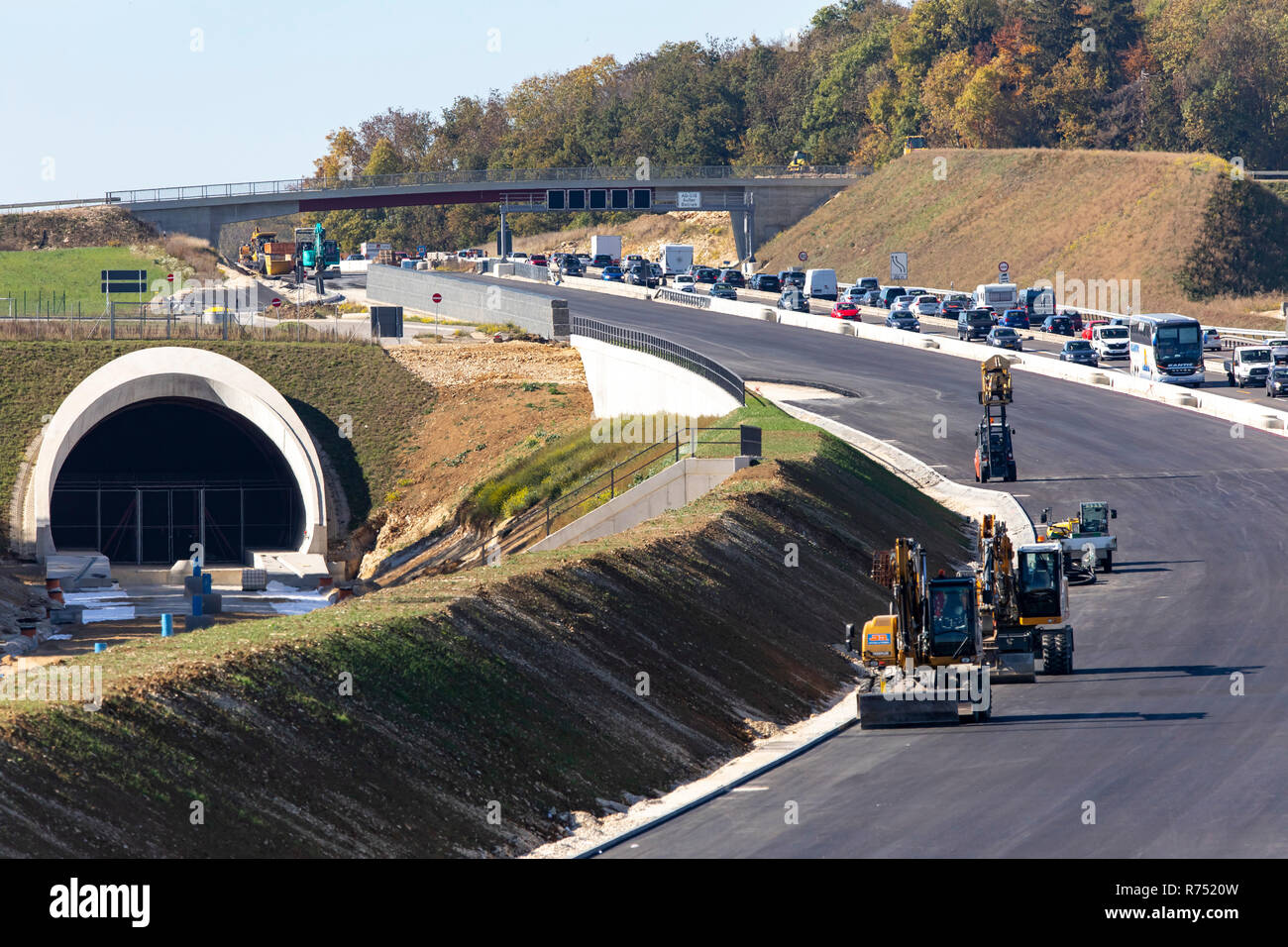 Ausbau der Autobahn A8 in der Nähe von Merklingen, Baden-WŸrttemberg ...