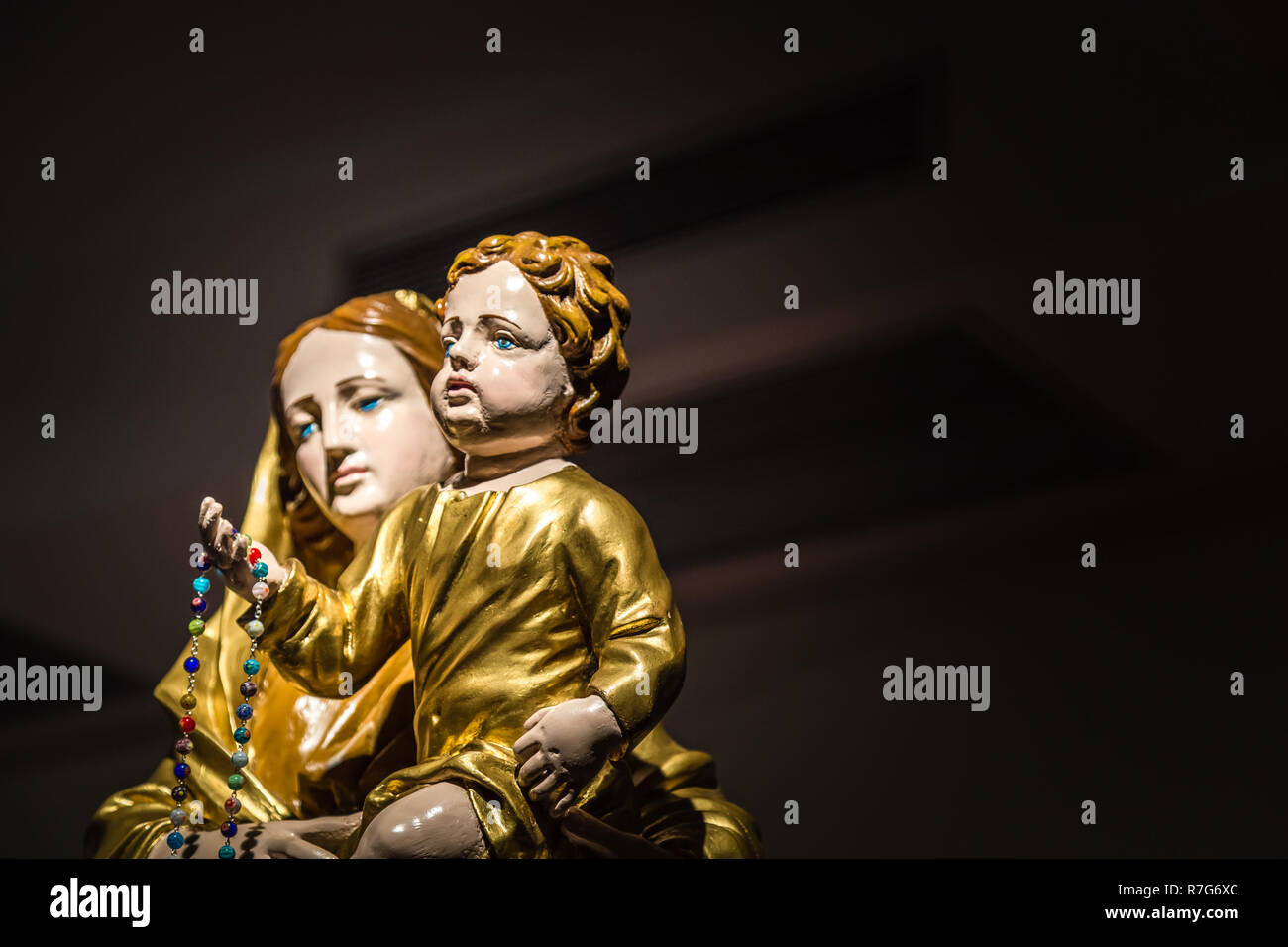 Madonna mit dem gesegneten kind -Fotos und -Bildmaterial in hoher Auflösung - Seite 5 - Alamy