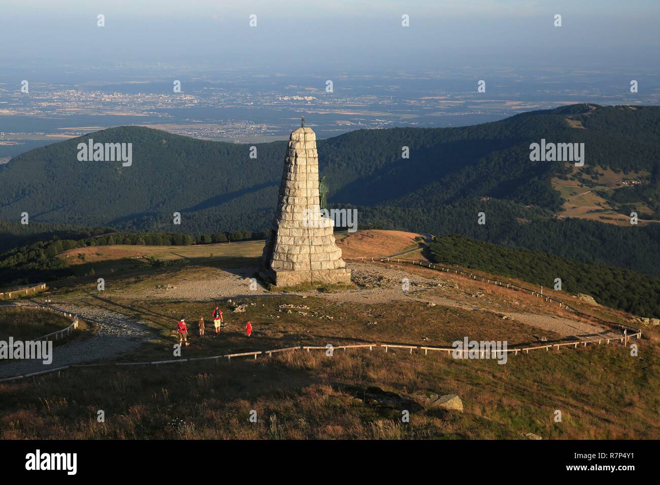 Monumento des diables bleus -Fotos und -Bildmaterial in hoher Auflösung ...