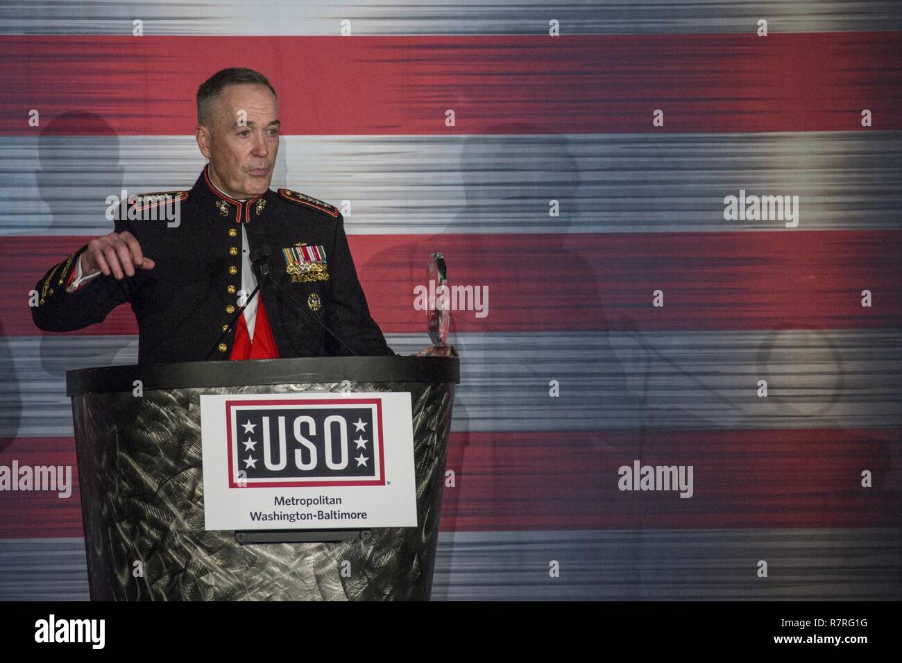 Us Marine Corps Gen. Joseph F. Dunford, Vorsitzender des Generalstabs ...