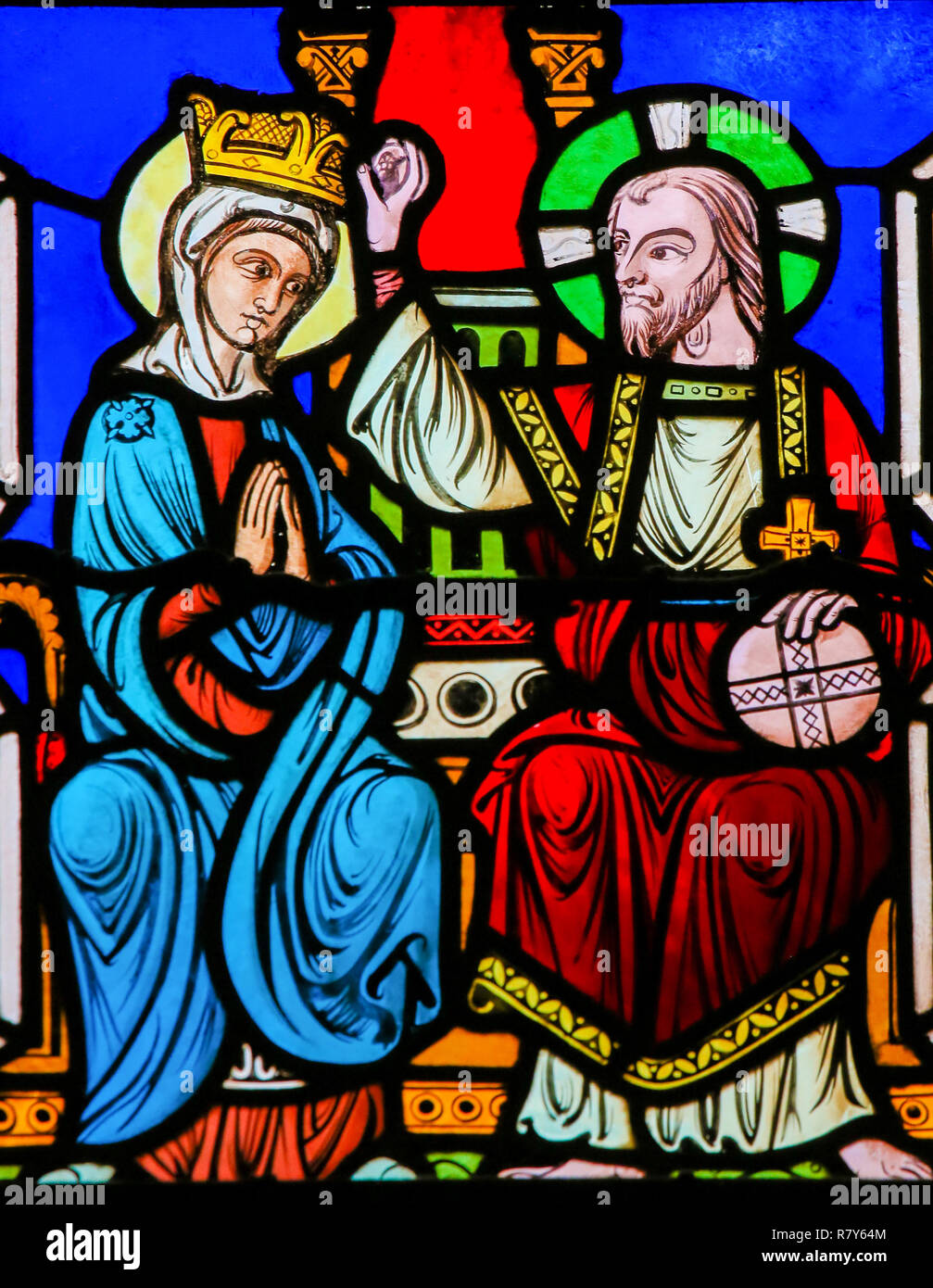 Glasfenster in der Kathedrale von Monaco mit der Darstellung der ...