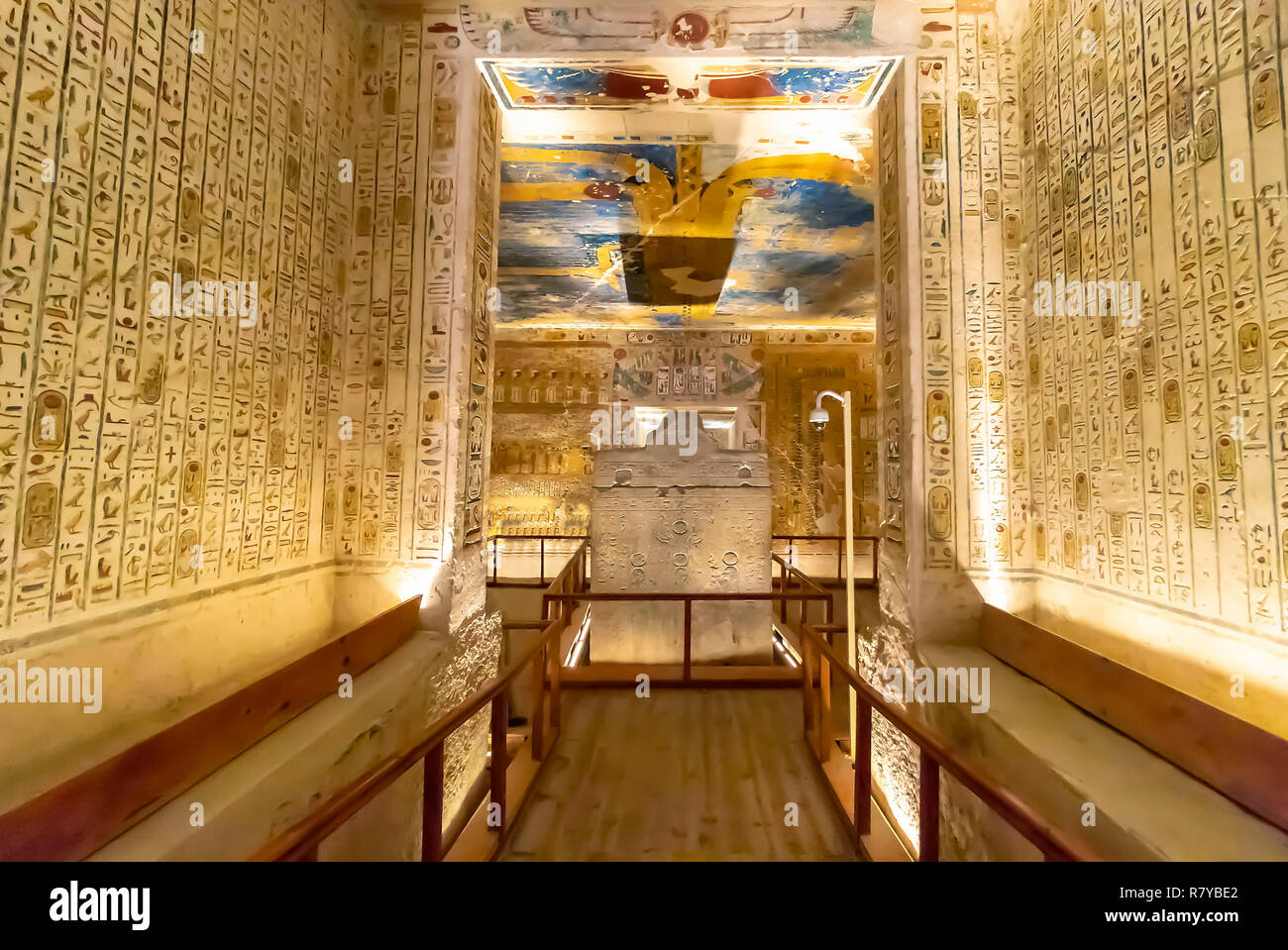 Luxor, Ägypten - September 11, 2018: Grab KV 2 im Tal der Könige ist ...