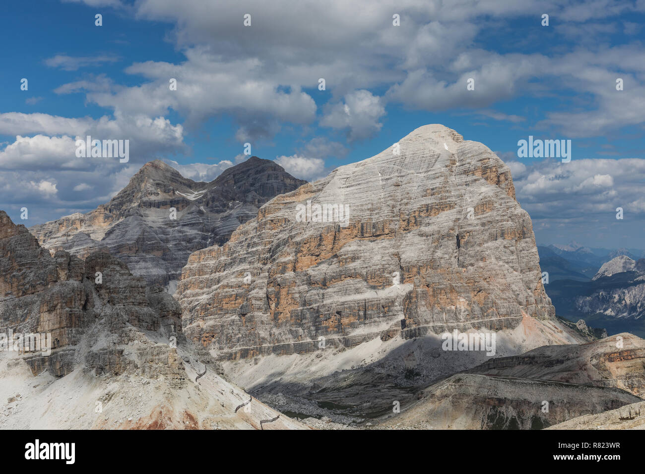 Tofane group -Fotos und -Bildmaterial in hoher Auflösung – Alamy