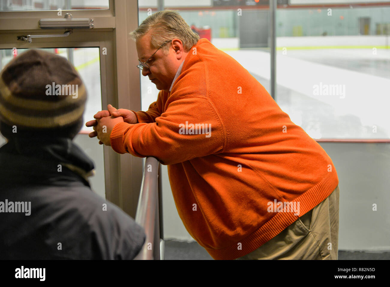 Fettleibige menschen -Fotos und -Bildmaterial in hoher Auflösung – Alamy