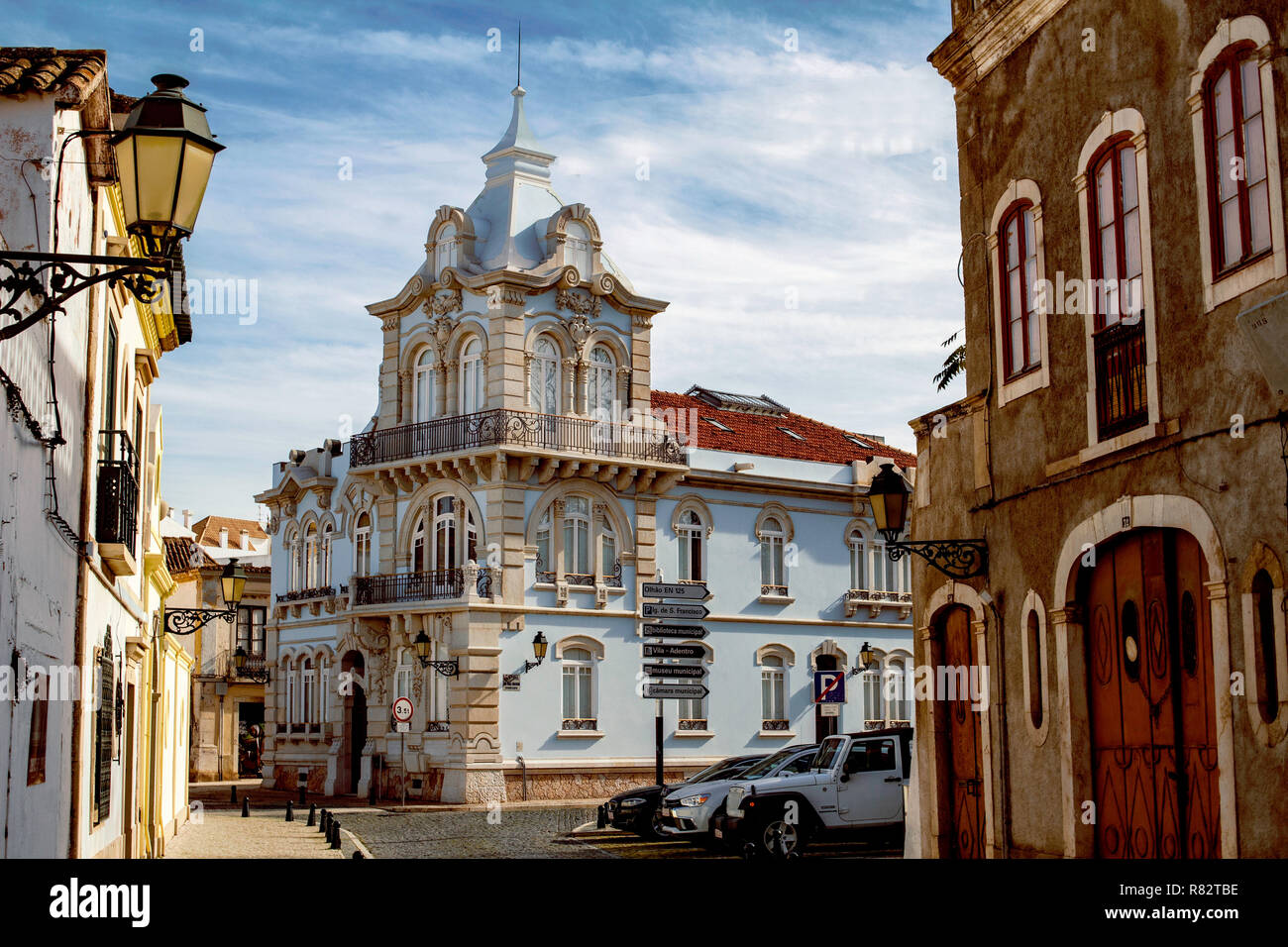 Faro altstadt -Fotos und -Bildmaterial in hoher Auflösung – Alamy