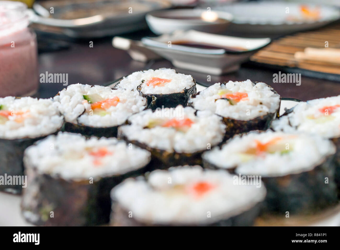Chumaki hosomaki -Fotos und -Bildmaterial in hoher Auflösung – Alamy