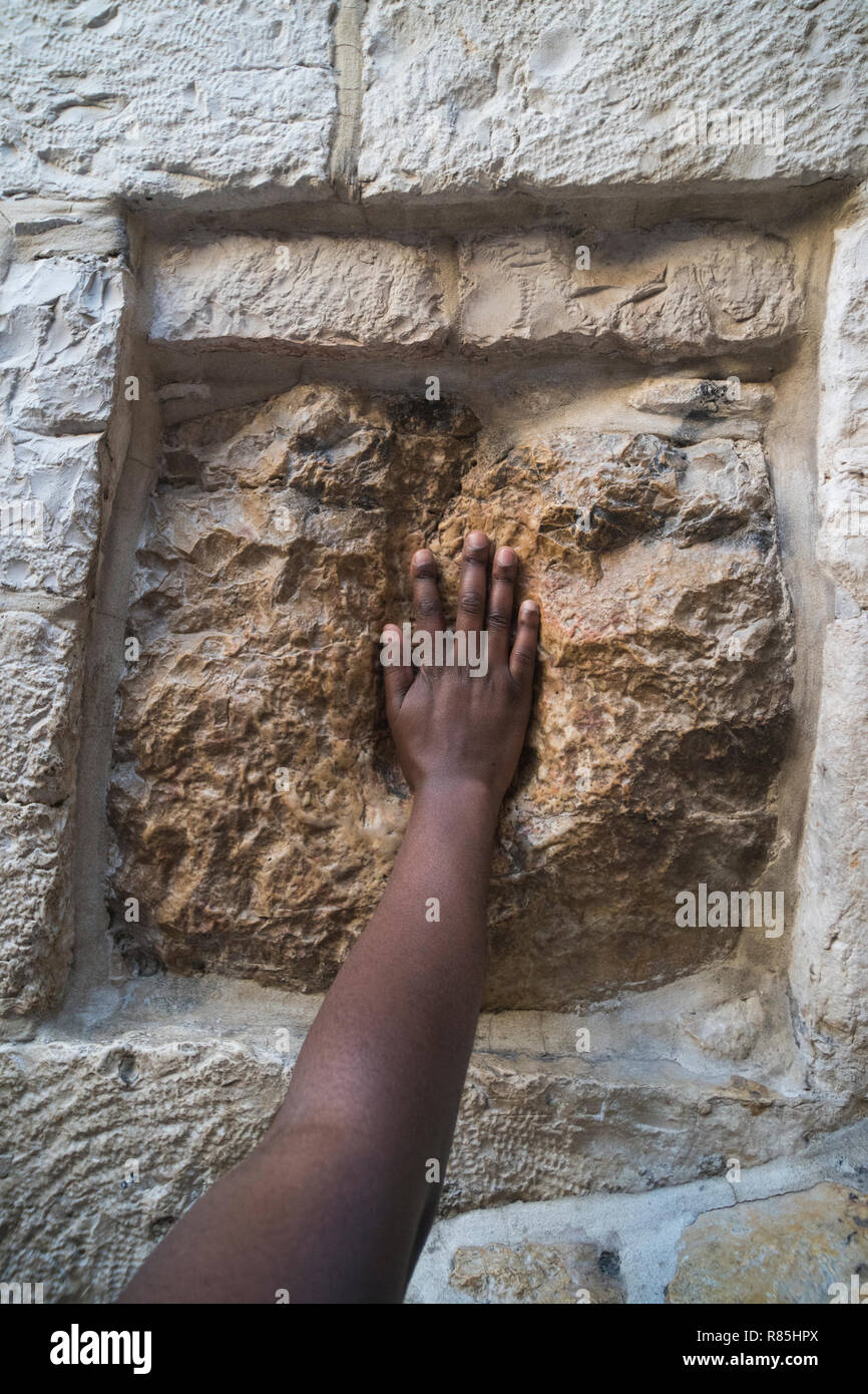 Jesus auf dem weg nach kalvarienberg -Fotos und -Bildmaterial in hoher Auflösung – Alamy