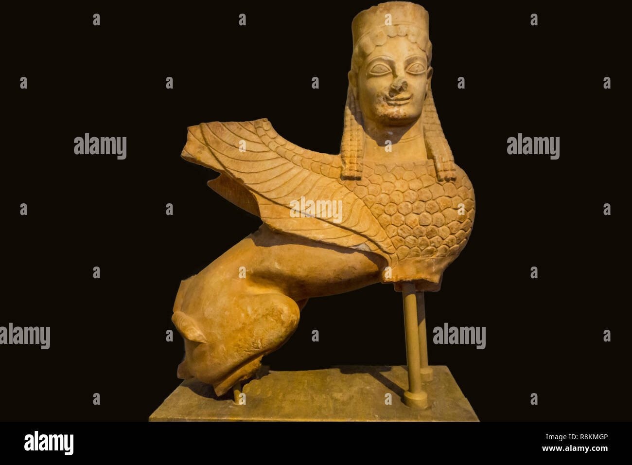 Statue sphinx athens -Fotos und -Bildmaterial in hoher Auflösung – Alamy