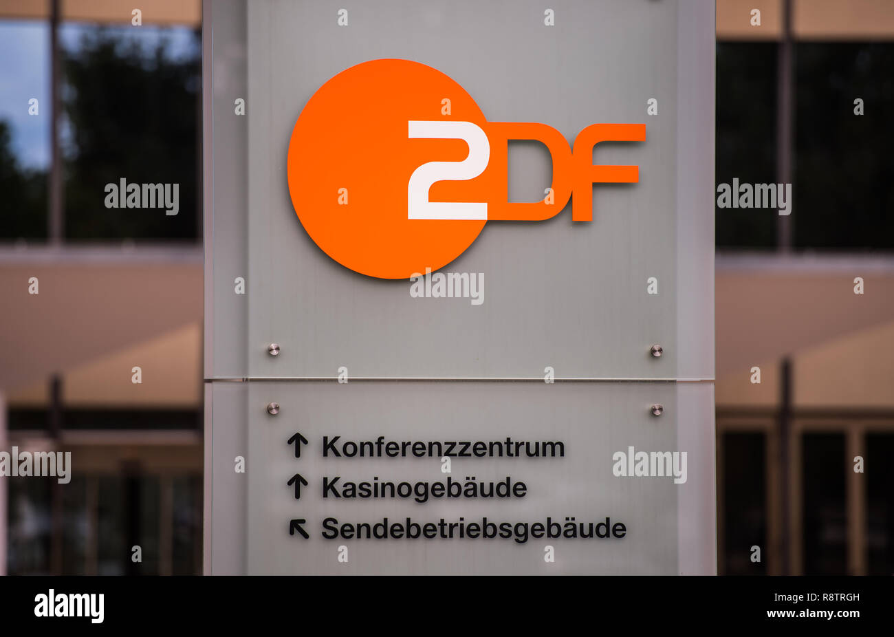 Zdf Logo Stockfotos und -bilder Kaufen - Alamy