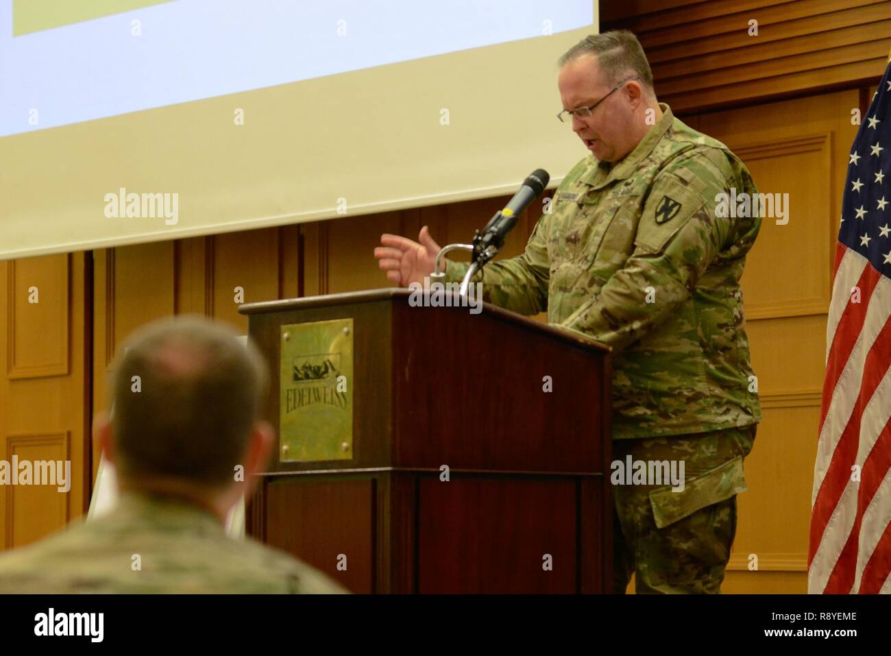 21st theater support command -Fotos und -Bildmaterial in hoher ...