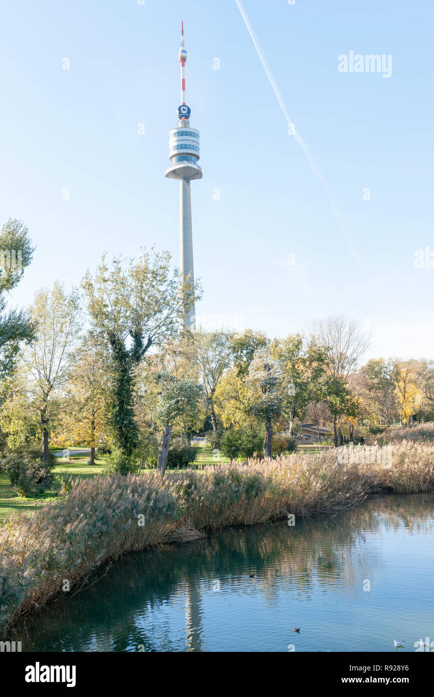 Donauturm Wien Stockfotos und -bilder Kaufen - Alamy
