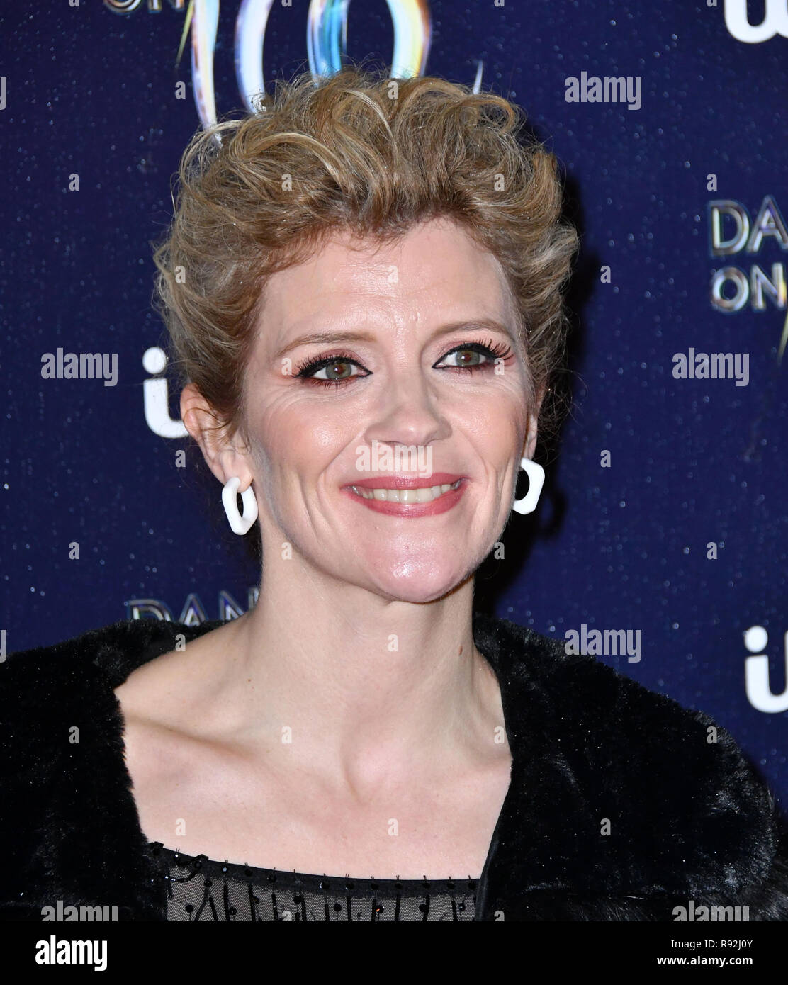 Tanzen auf eisstart london -Fotos und -Bildmaterial in hoher Auflösung ...