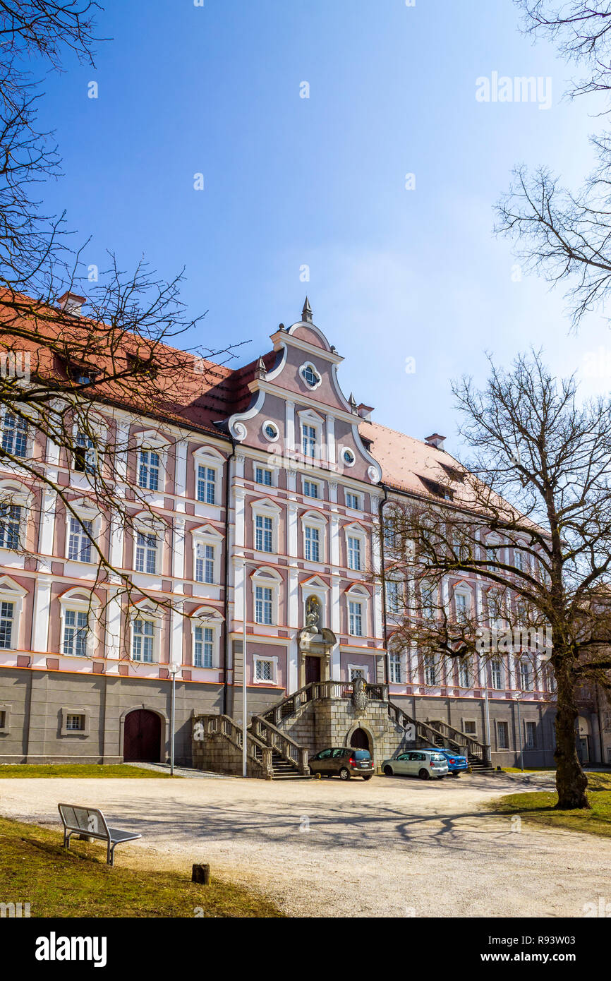 Kloster neresheim -Fotos und -Bildmaterial in hoher Auflösung – Alamy