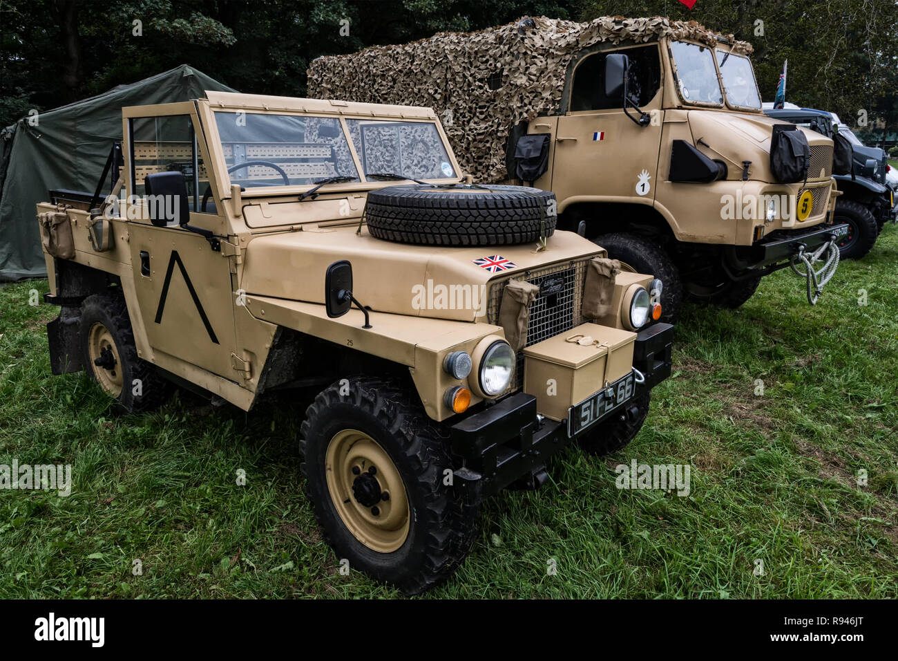 British army landrover -Fotos und -Bildmaterial in hoher Auflösung – Alamy