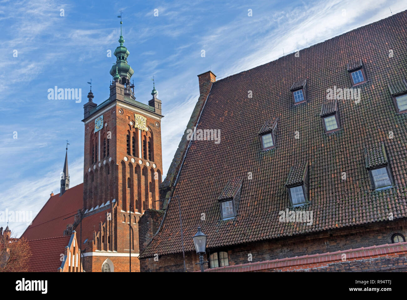 Große Mühle und St Catherine's Church Danzig Polen Stockfotografie - Alamy