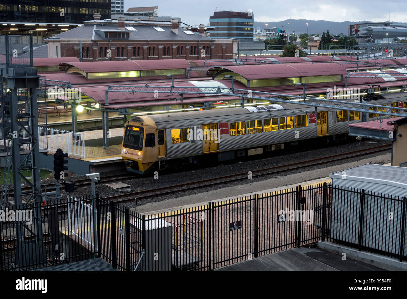 Translink train -Fotos und -Bildmaterial in hoher Auflösung – Alamy
