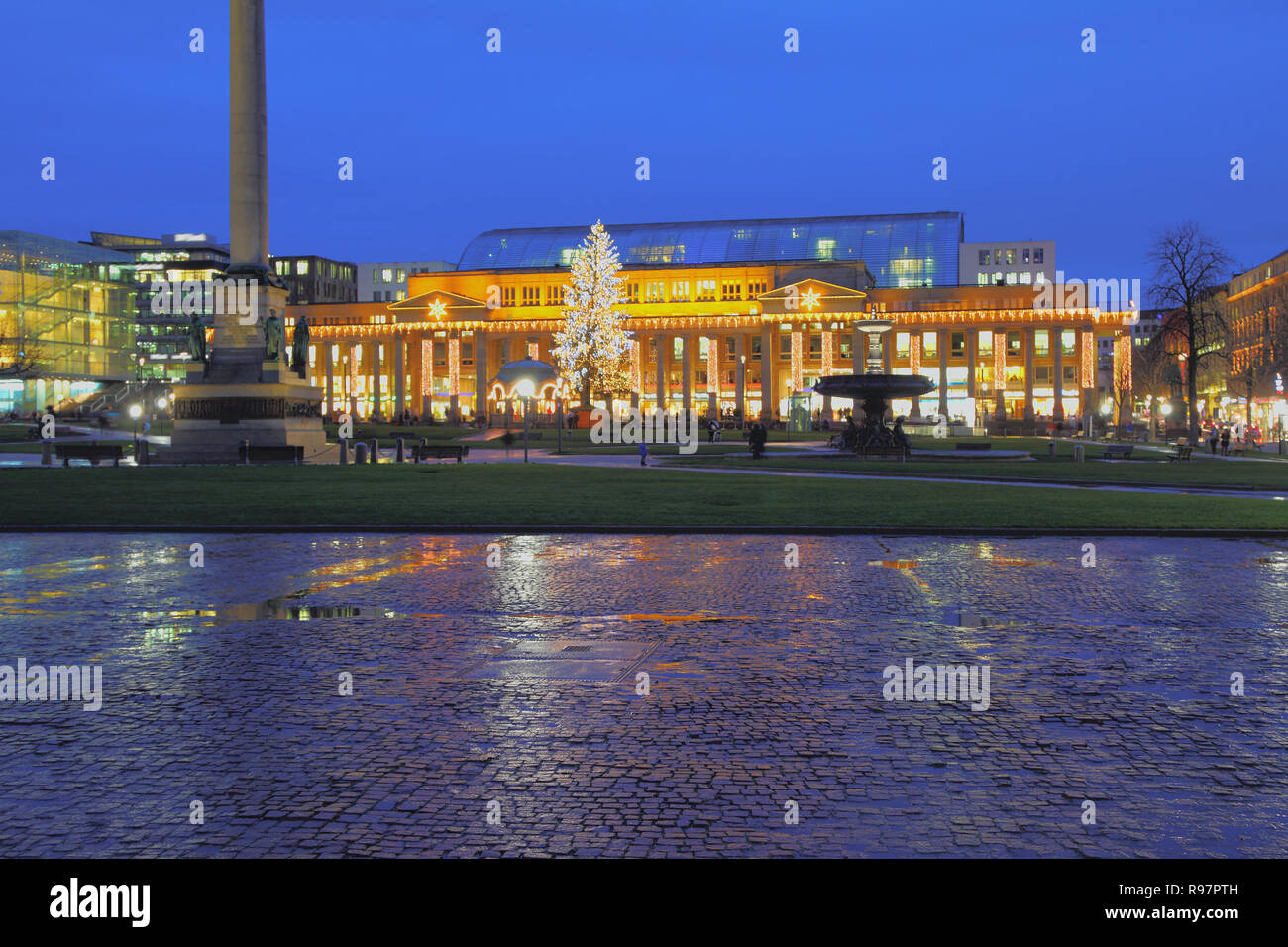 Schlossplatz stuttgart deutschland -Fotos und -Bildmaterial in hoher ...
