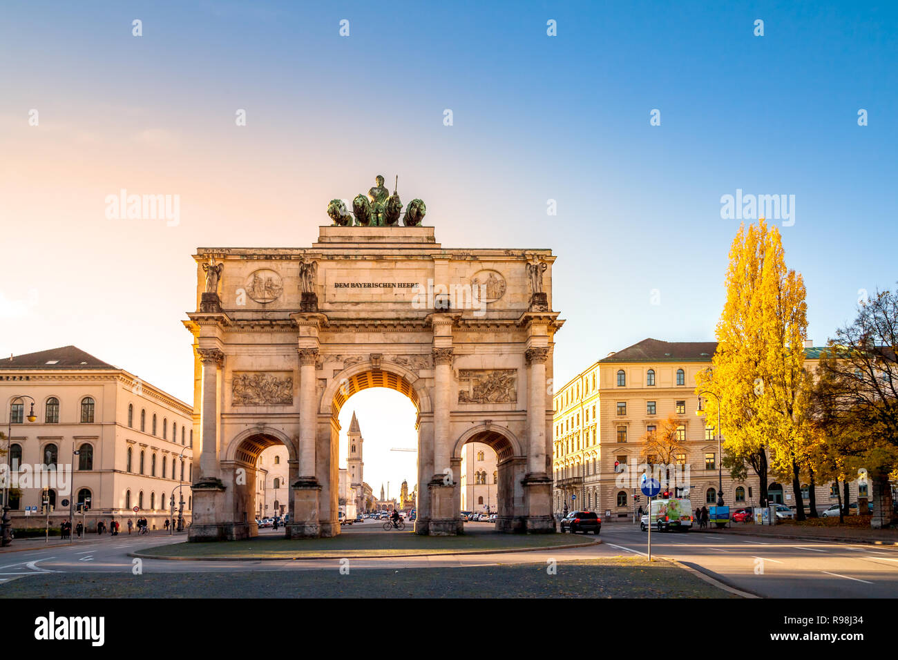 Der siegestor -Fotos und -Bildmaterial in hoher Auflösung – Alamy