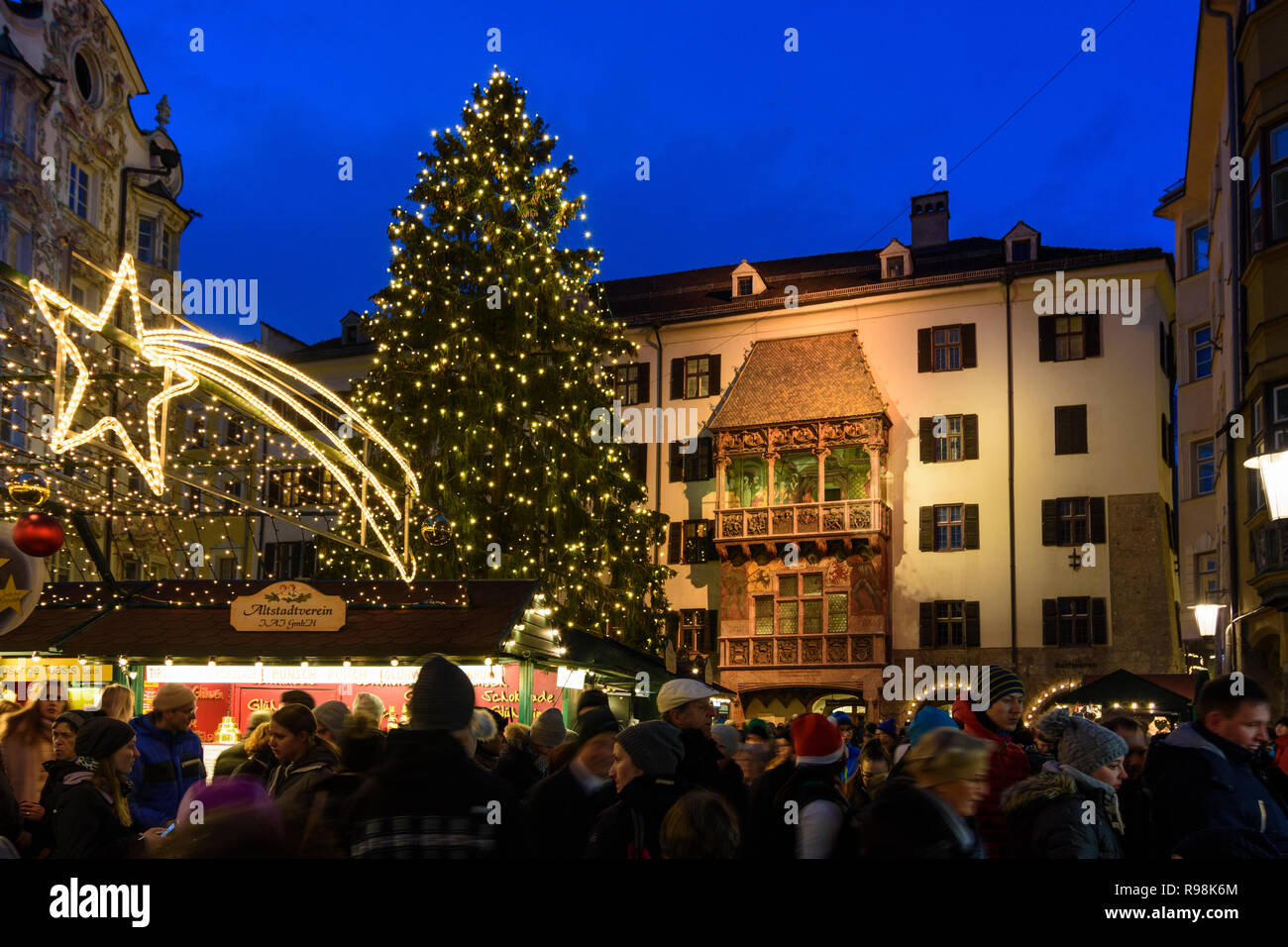 Austria tyrol innsbruck christmas market -Fotos und -Bildmaterial in ...