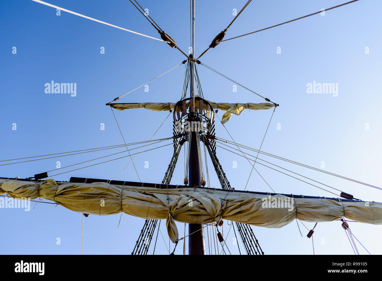 Spanische karavelle santa maria -Fotos und -Bildmaterial in hoher ...