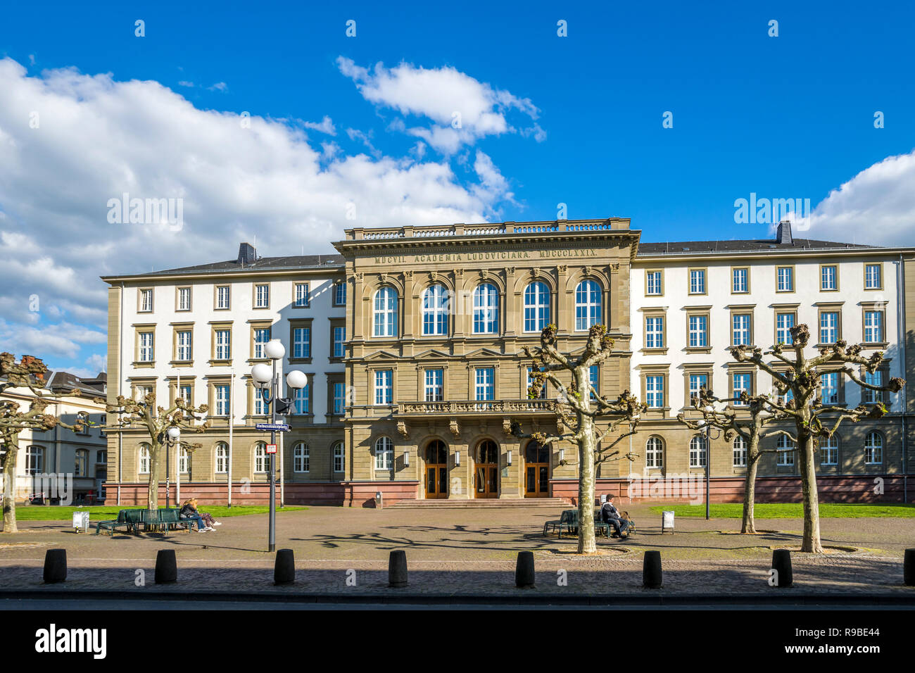 Gießen stadt -Fotos und -Bildmaterial in hoher Auflösung – Alamy