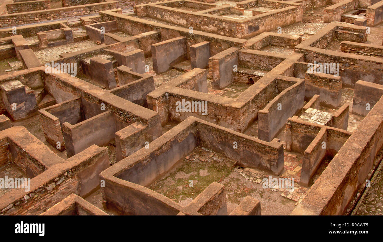 Architektur Labyrinth Stockfotos und -bilder Kaufen - Alamy