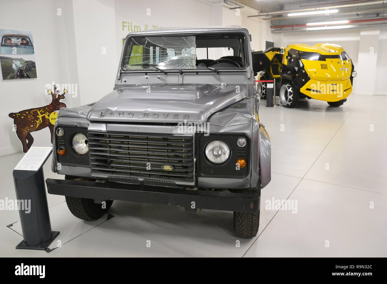 James bond fahrzeuge -Fotos und -Bildmaterial in hoher Auflösung – Alamy